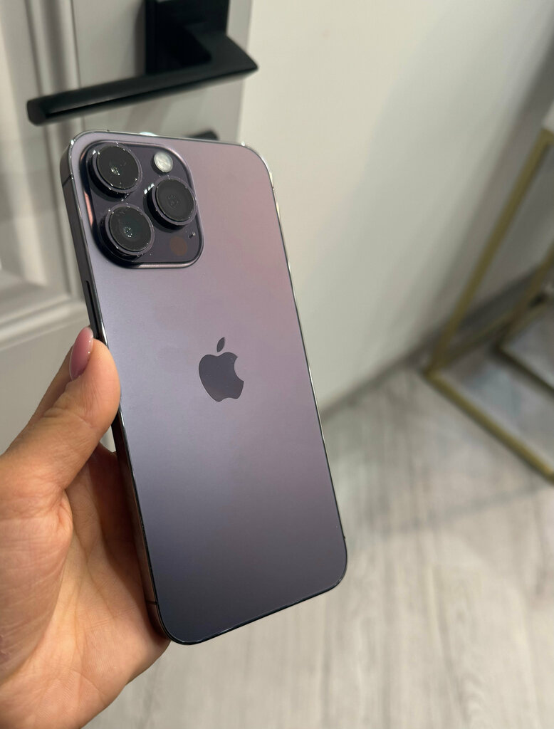 Telefon tamir servisi R-M0bile, Saint‑Petersburg, foto