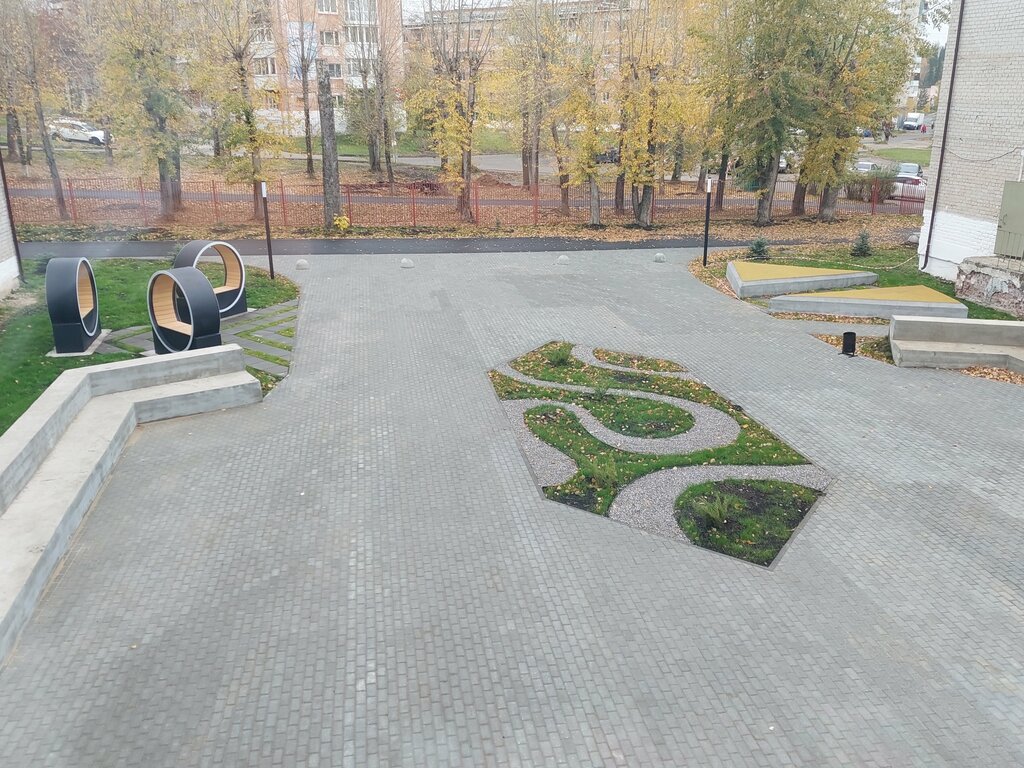 Ortaokul Shkola № 1, Çusovoy, foto