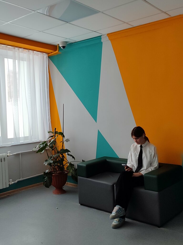 Ortaokul Средняя общеобразовательная школа № 3, Viluchinsk, foto