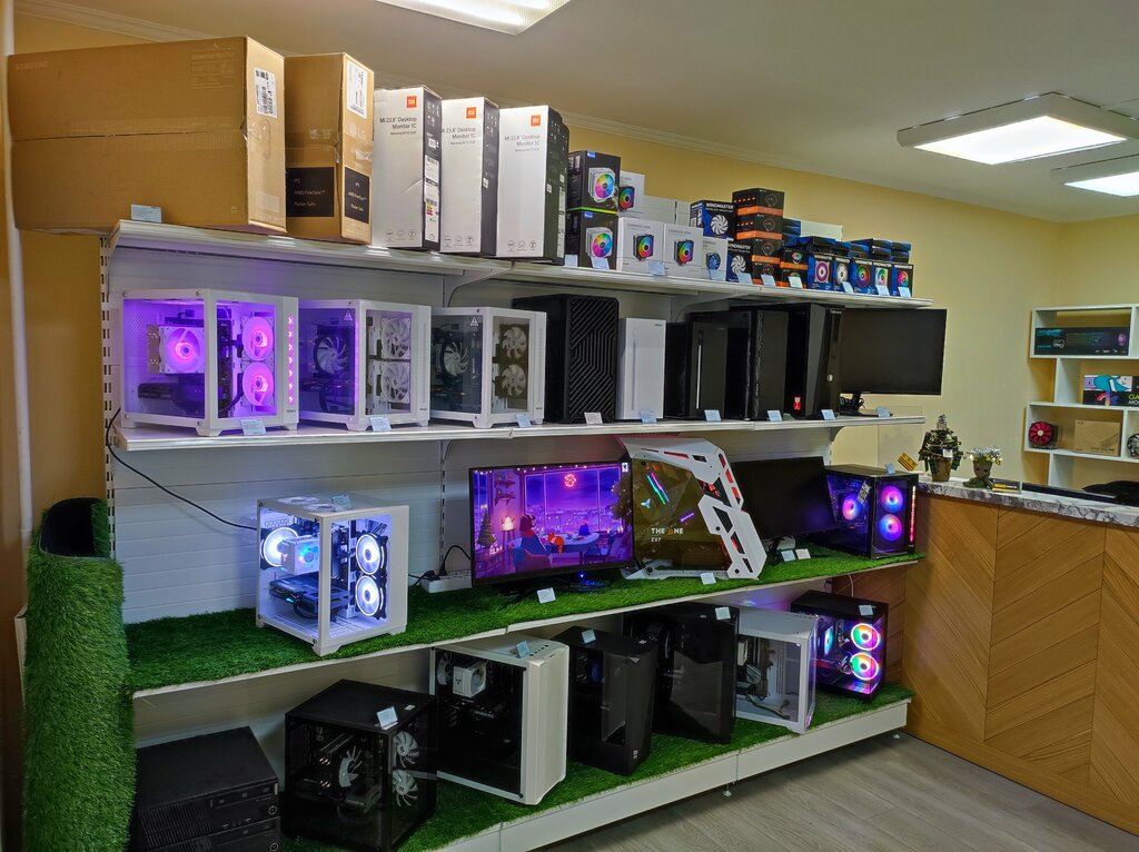 Bilgisayar mağazaları Custom Shop 24, Krasnoyarsk, foto