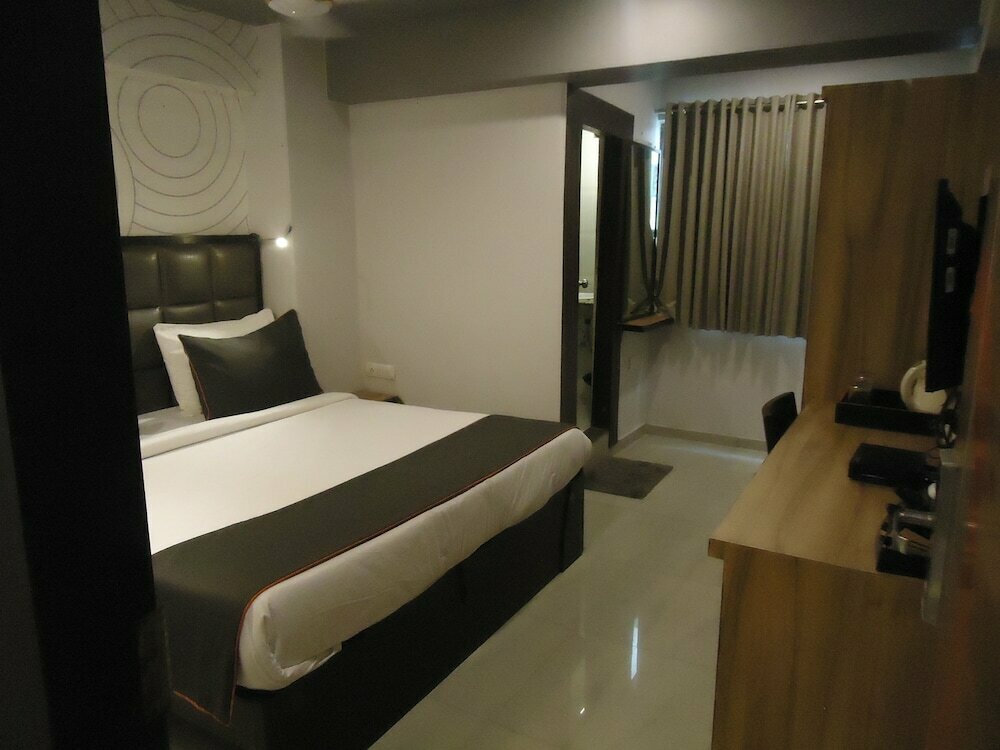 Otel Maan Residency Hotel, Ahmadabad, foto