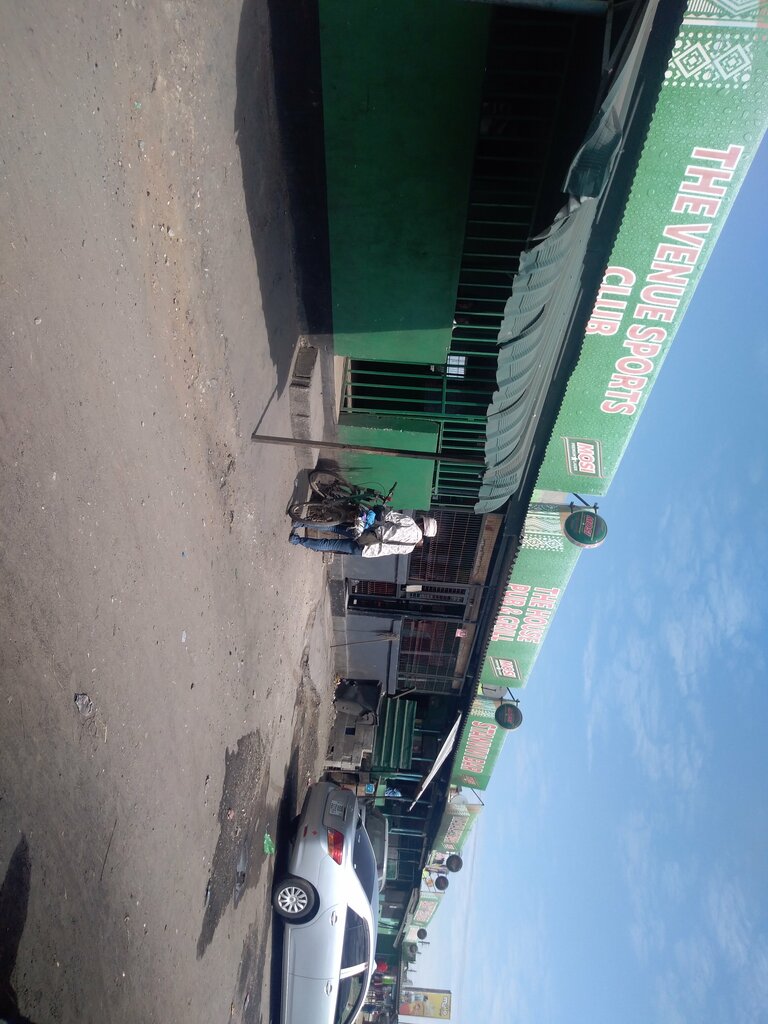 Stadyum The house pub & grill, Lusaka, foto
