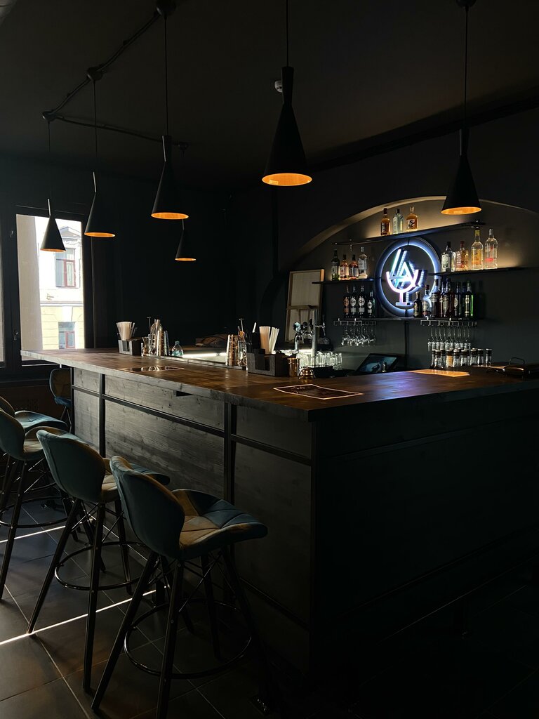 Bar L. A., Saint‑Petersburg, foto