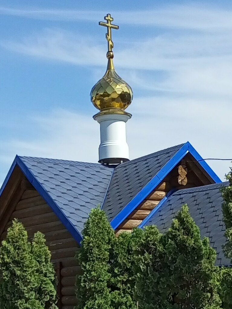 Şapel, haç anıtı Храм-часовня великомученника Иоанна Сочавского, Sevastopol, foto