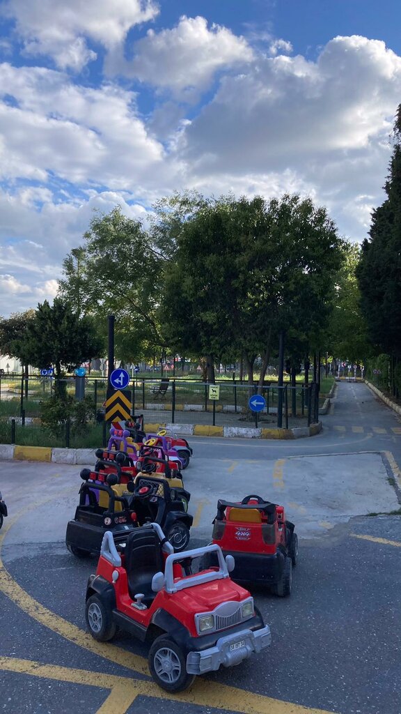 Eğlence merkezleri Göztepe Çocuk Trafik Parkı, İstanbul, foto