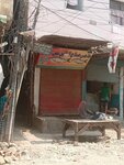 Haji Salahuddin Fish Corner (Zaildar Road No:38), fast food  Lahor'dan