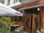 Golden Gate (Tbel Abuseridze Street No:33), kafe  Batum'dan