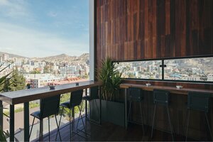 591 (Department of La Paz, Provincia Murillo, El Alto, Santa Rosa, Calle D, 18), bar  El Alto'dan