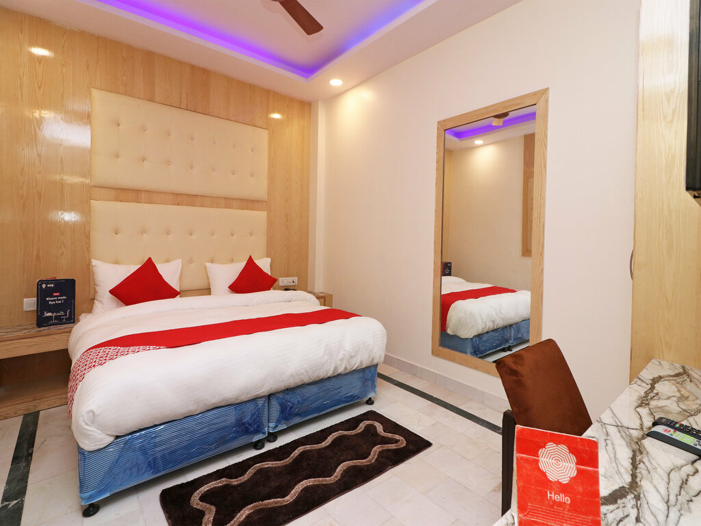 Otel Oyo Check In Room Near Gurudwara Shri Bangla Sahib, Delhi, foto