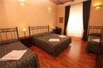 A Ca degli Equi B&b (Via degli Equi No:9), otel  Roma'dan