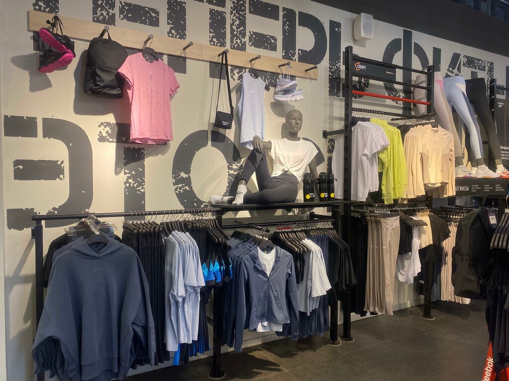 Spor giyim ve ayakkabı SneakerBox, Yaroslavl, foto