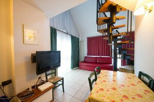 Residence villa Frejus (Piedmont, Provincia di Torino, Bardonecchia, Viale della Vittoria, 12), otel
