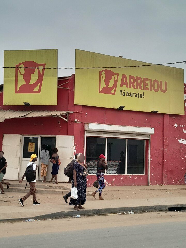 Süpermarket Arreiou, Loanda, foto