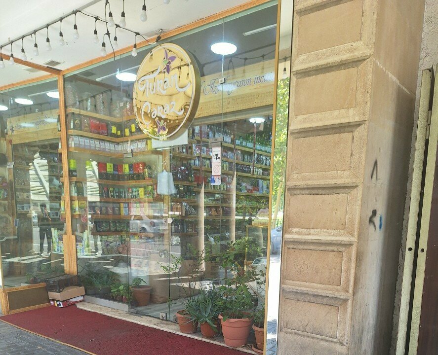 Kuruyemiş, atıştırmalık, kuru meyve Turan Çərəz, Bakü, foto