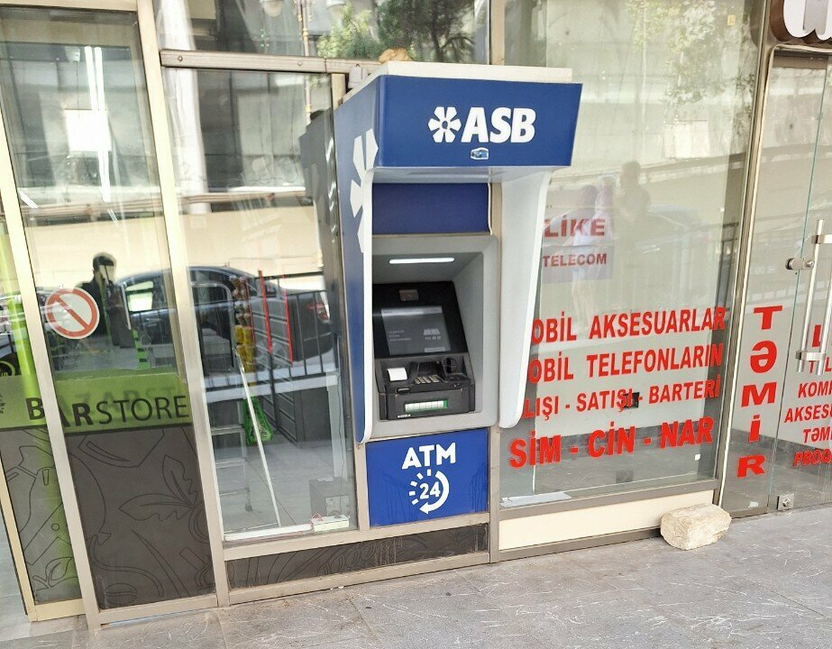 ATM'ler Asb, Bakü, foto