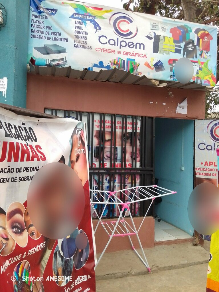 Grafik tasarımcılar Calpem, Loanda, foto