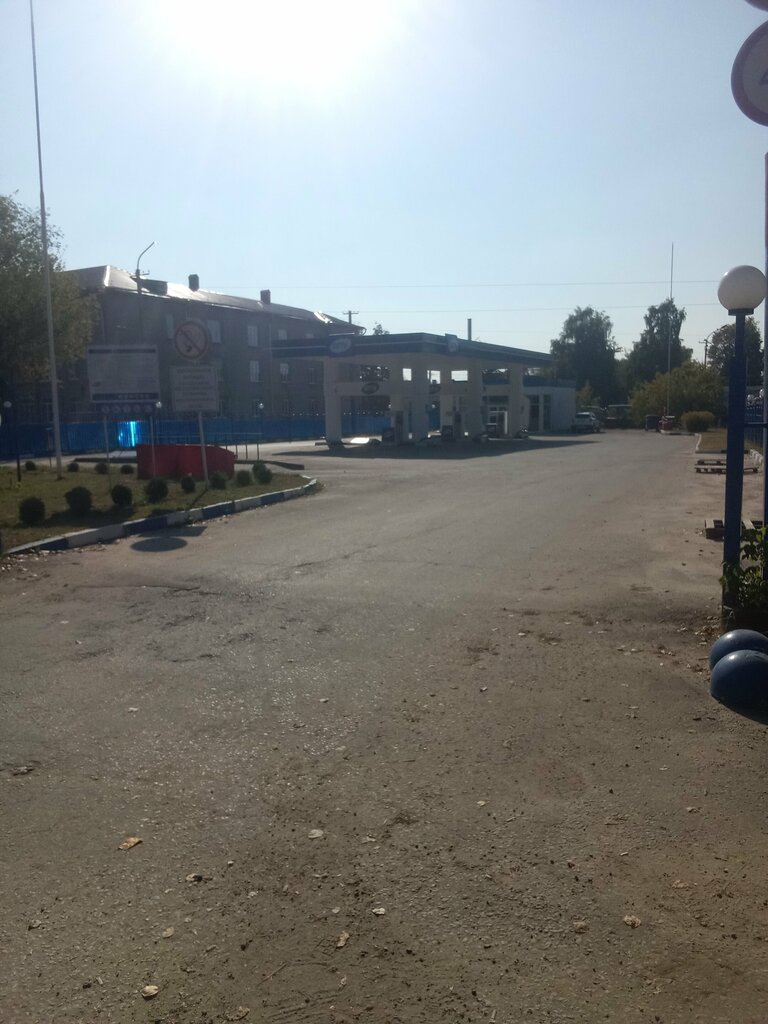 Benzin istasyonu Опти, Kaluga, foto