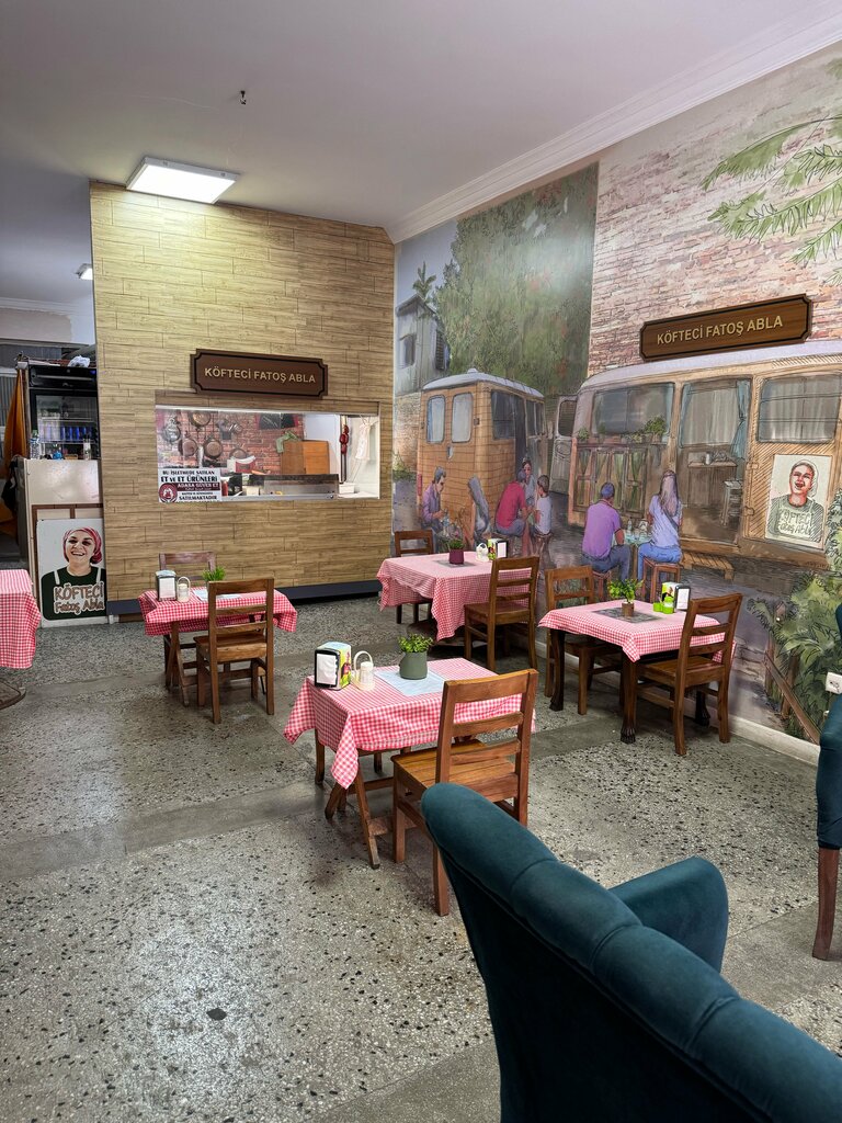 Fast food Köfteci Fatoş Abla, Adana, foto