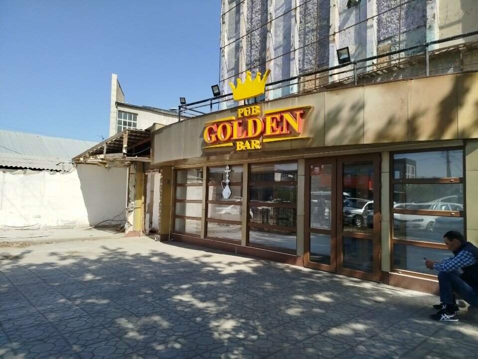 Bar Golden Bar, Bişkek, foto