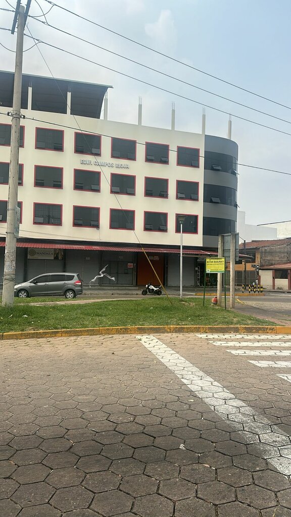 Elektrik ve elektrikli ürün mağazası Eléctronica S. Cz, Santa‑Krus, foto
