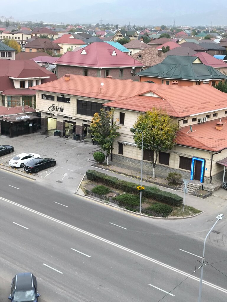 Oto yıkama Sirin, Almatı, foto