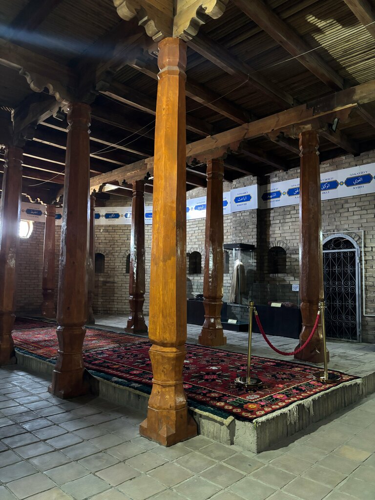 Cami Kılyet Yerastı Mescidi, Türkistan, foto