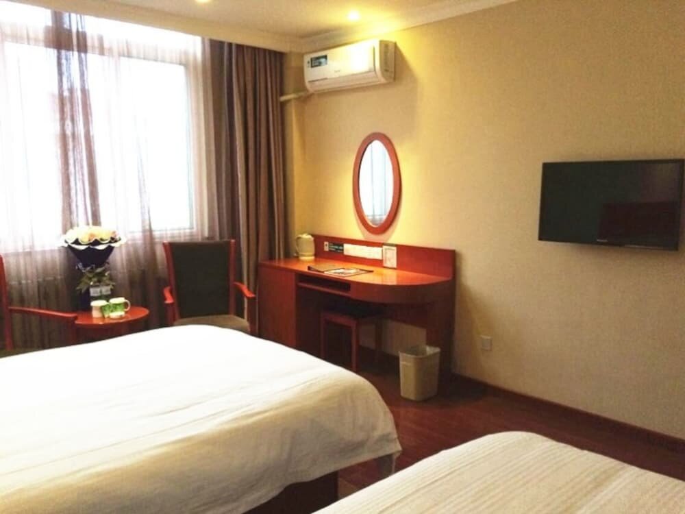 Otel GreenTree Inn Jinan Gaoxin District Suncun New District Express Hotel, Jinan, foto
