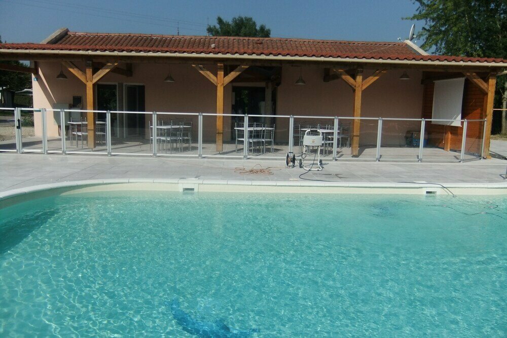 Otel Camping La Croix Badeau Tentes équipées, , foto