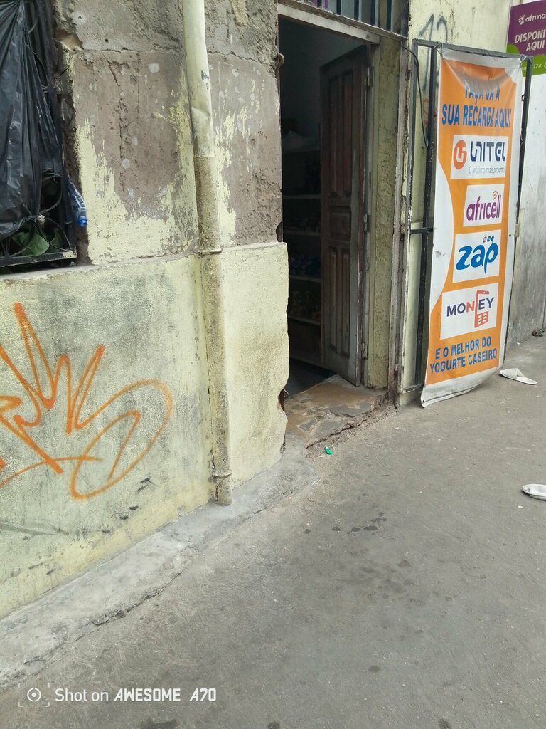 Kantin, yemekhane Cantina Malu, Loanda, foto