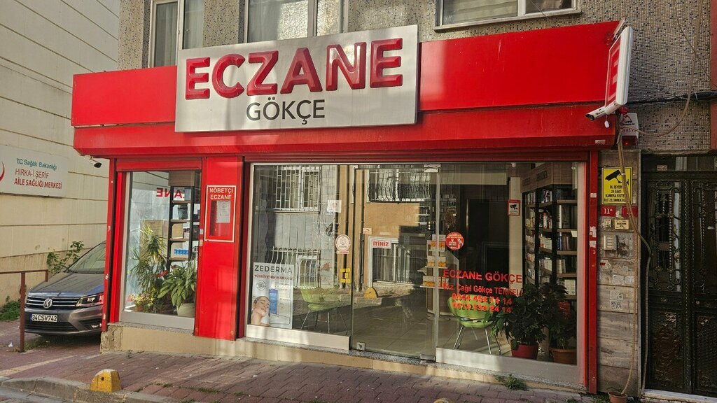 Eczaneler Gökçe Eczanesi, İstanbul, foto