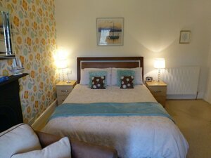Bryn Derwen Guest House (Wales, Conwy), otel  Galler'den