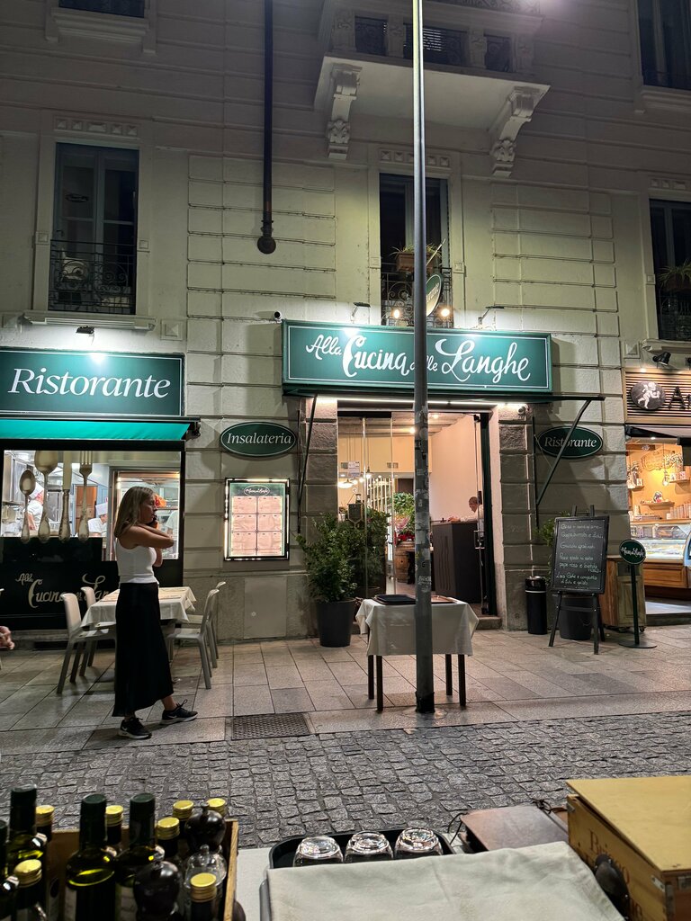 Restoran Ristorante alla Cucina delle Langhe, Milano, foto