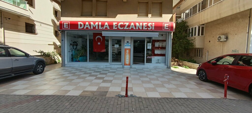 Eczaneler Damla Eczanesi, İzmir, foto
