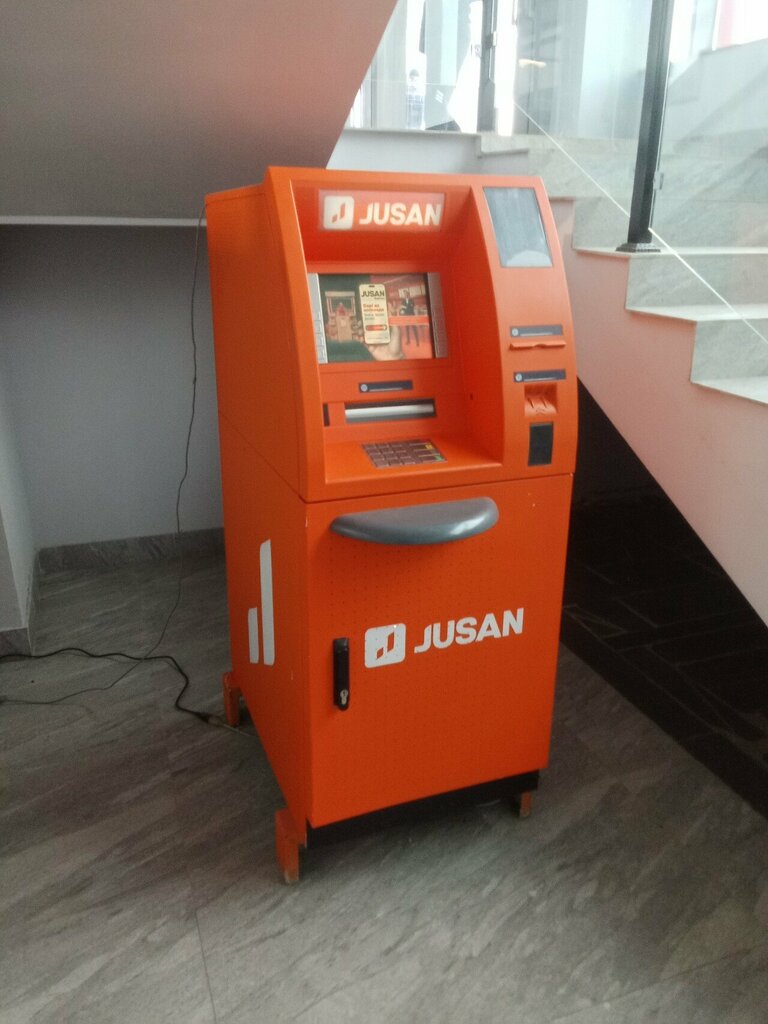 ATM'ler Alatau City Bank, Aktöbe, foto