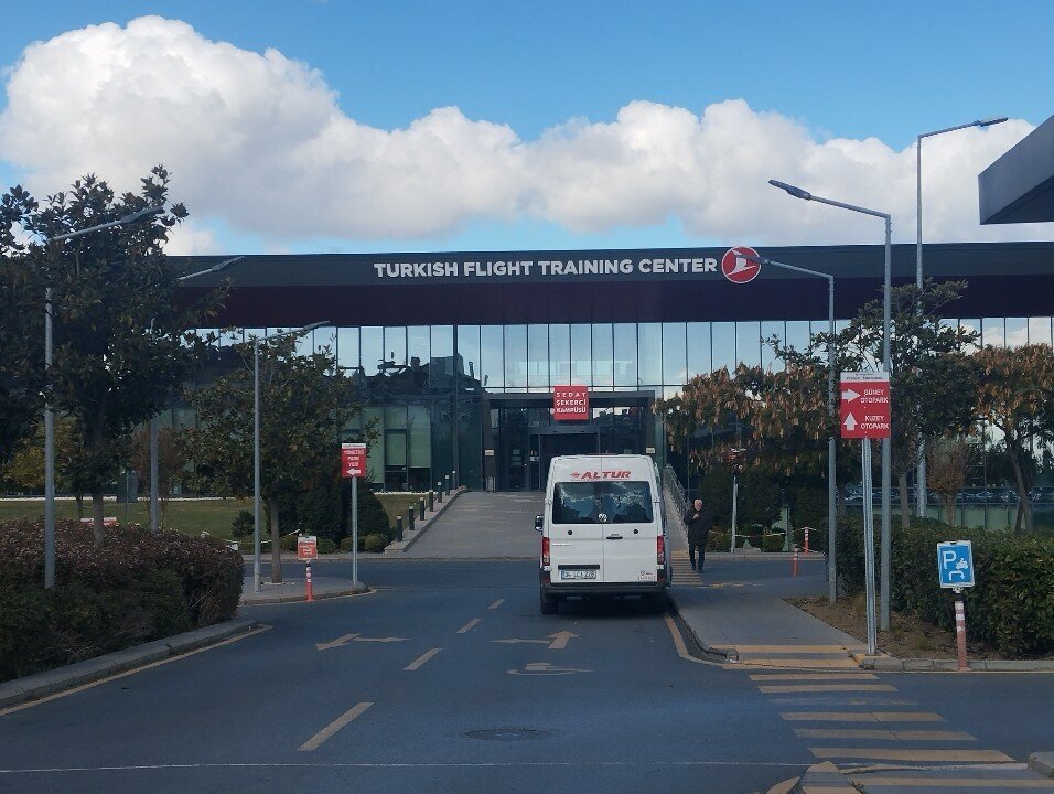 Eğitim merkezleri Turkish Airlines Flight Training Center Sedat Şekerci Kampüsü, İstanbul, foto