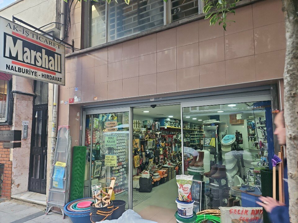 Yapı mağazası Nalbur Ak-İş Ticaret, İstanbul, foto