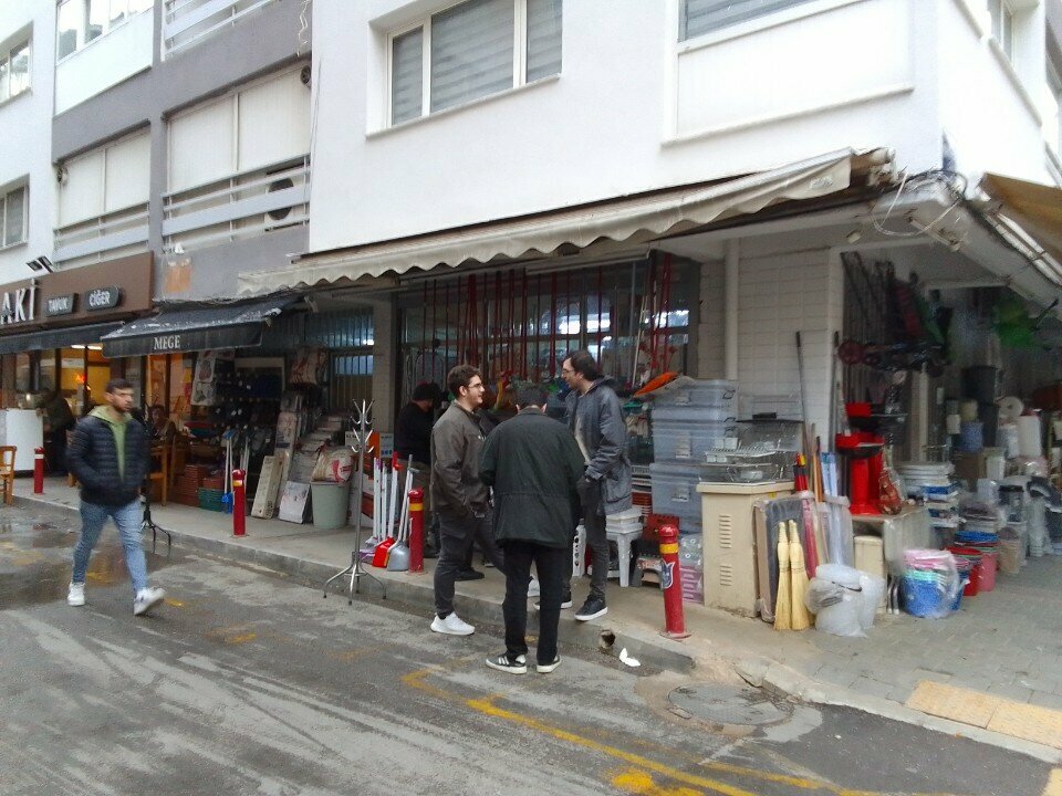 Züccaciye mağazaları Nur Kristal Züccaciye, İzmir, foto