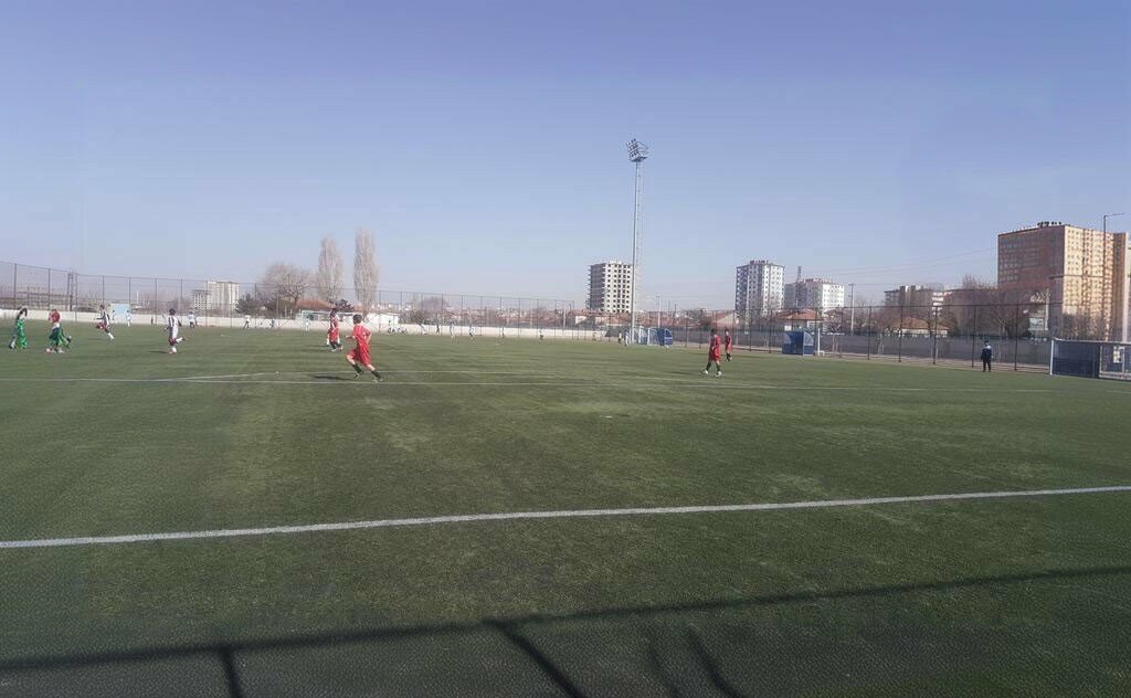 Çok amaçlı spor tesisleri Argıncık Spor Kulübü, Kayseri, foto