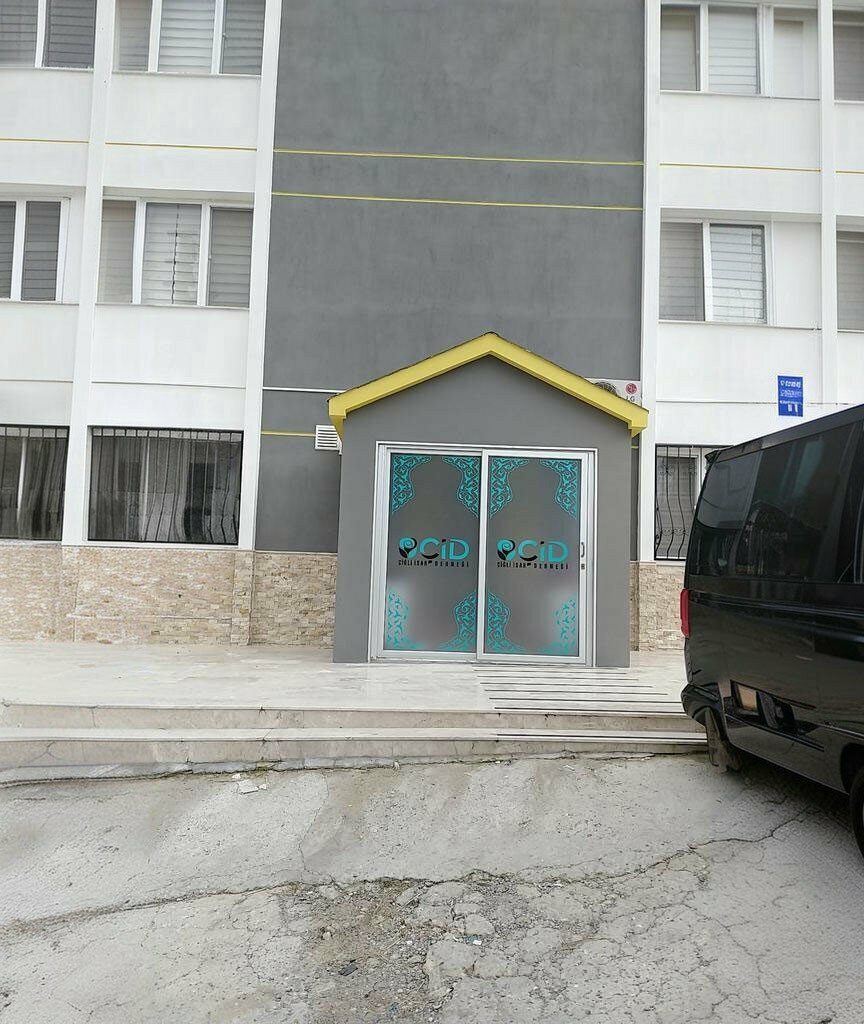 Sendikalar Çiğli Îsar Eğitim Kültür Araştırma Ve Yardımlaşma Derneği, İzmir, foto