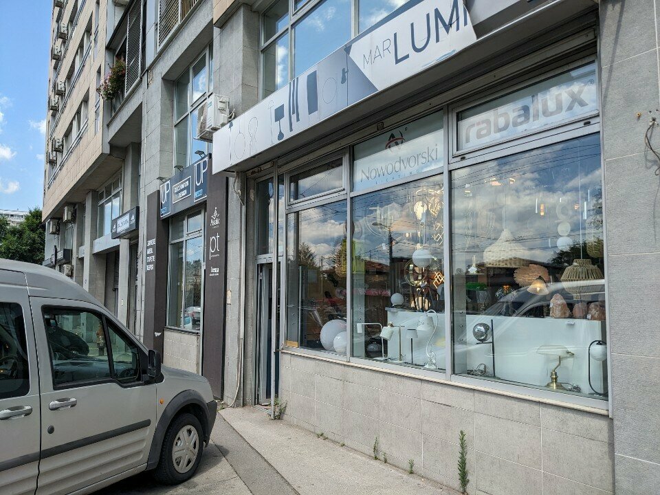 Lamba ve avize mağazaları MarLumiere, Belgrad, foto
