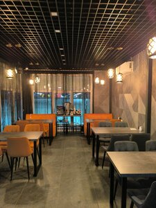 Kebab Paradise (Komsomolskaya ulitsa No:103/2, selo Krasny Yar), kafe  Samarskaya oblastından