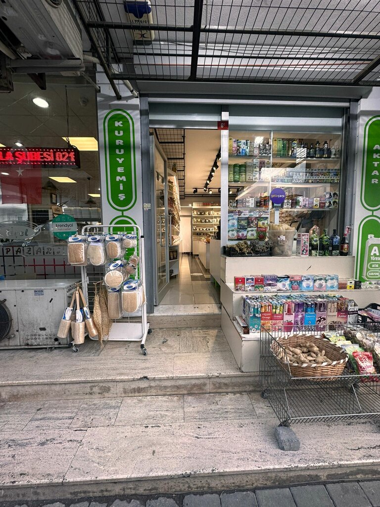 Besin takviyesi, aktariye Ada Aktar & Baharat, İstanbul, foto