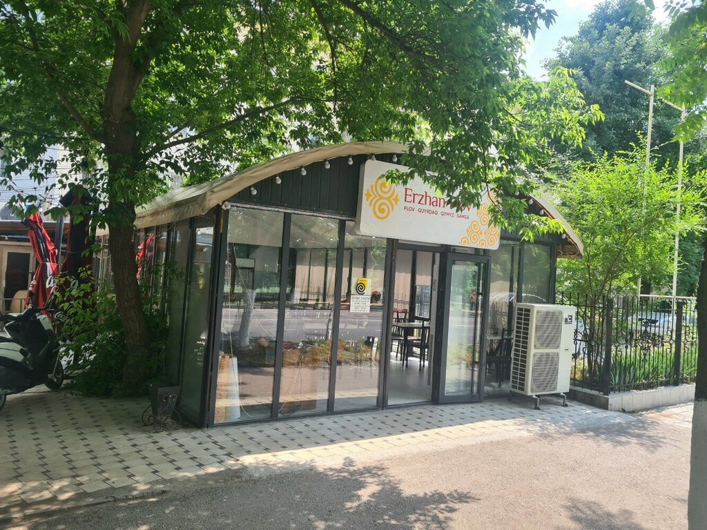 Kafe Erzhan Plov, Çimkent (Şımkent), foto