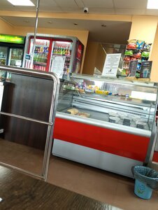 Cafe (Republic of Tatarstan, Yutazinskiy rayon, Dym-Tamakskoye selskoye poseleniye, territoriya Avtodoroga M-5 Ural, 1), kantin, yemekhane  Tataristan'dan