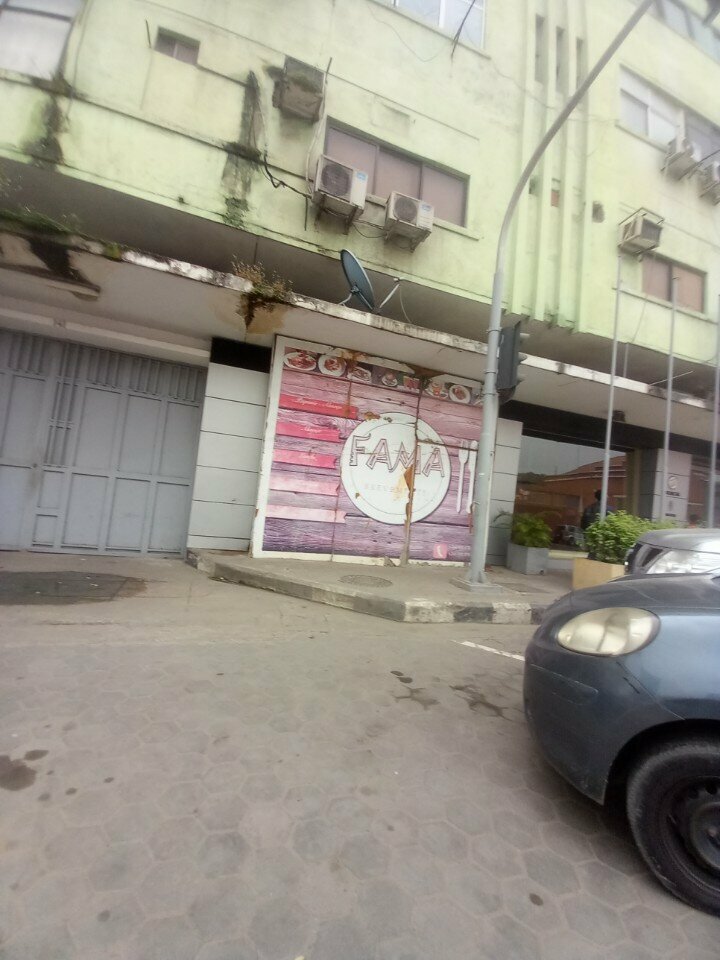 Restoran Fama Snack Bar, Loanda, foto