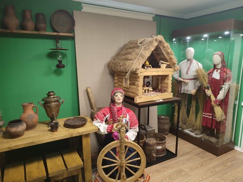 Müzeler ve sanat galerileri Сафоновский историко-краеведческий музей, Safonovo, foto