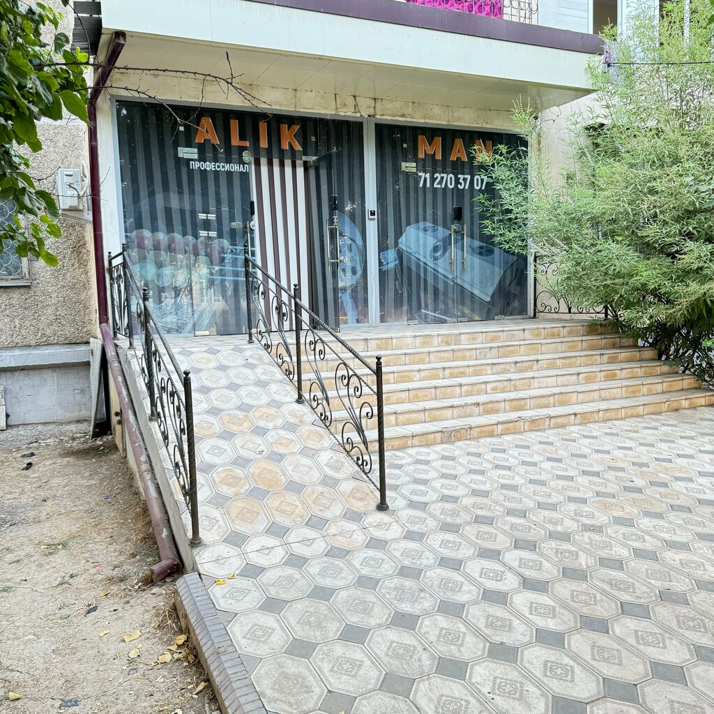 Züccaciye mağazaları Alik man Algoritm, Taşkent, foto