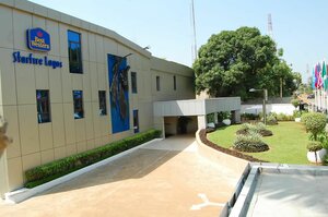Best Western Starfire Hotelluxurious Executive Hotel in Ikeja (Lagos, gorod Ikeja, Joel Ogunnaike Street), otel  Lagos'tan