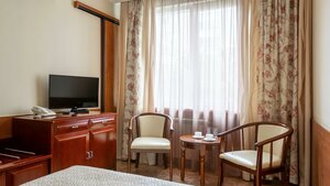 Rial (100-letiya Vladivostoka Avenue No:124А), otel  Vladivostok'tan