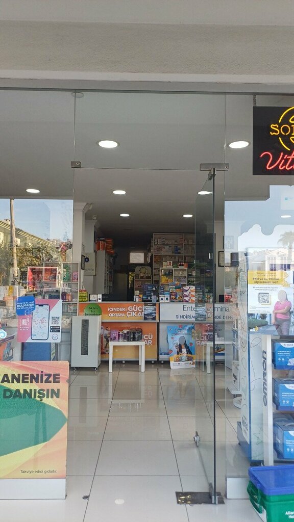 Eczaneler Çarşı Eczanesi, Fethiye, foto